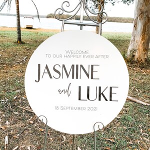 Custom Round Welcome Sign - Etsy Australia