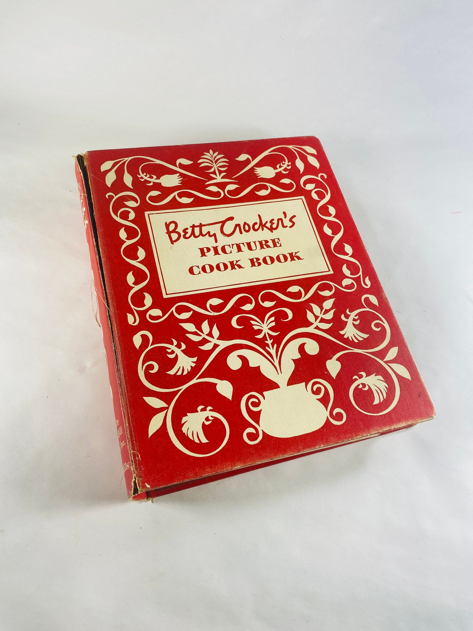 Betty Crocker's Picture Cook Book FIRST EDITION Rare & Collectible ...