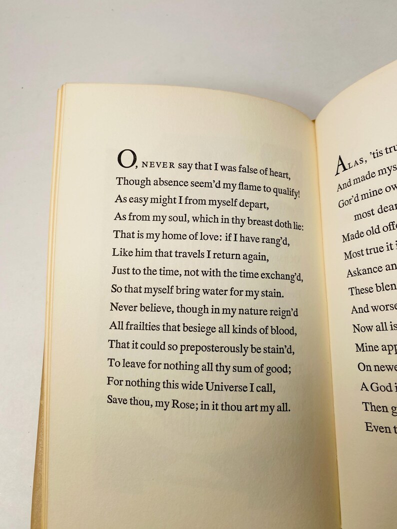 1959 Sonnets of William Shakespeare Small Vintage Book Peter Pauper ...