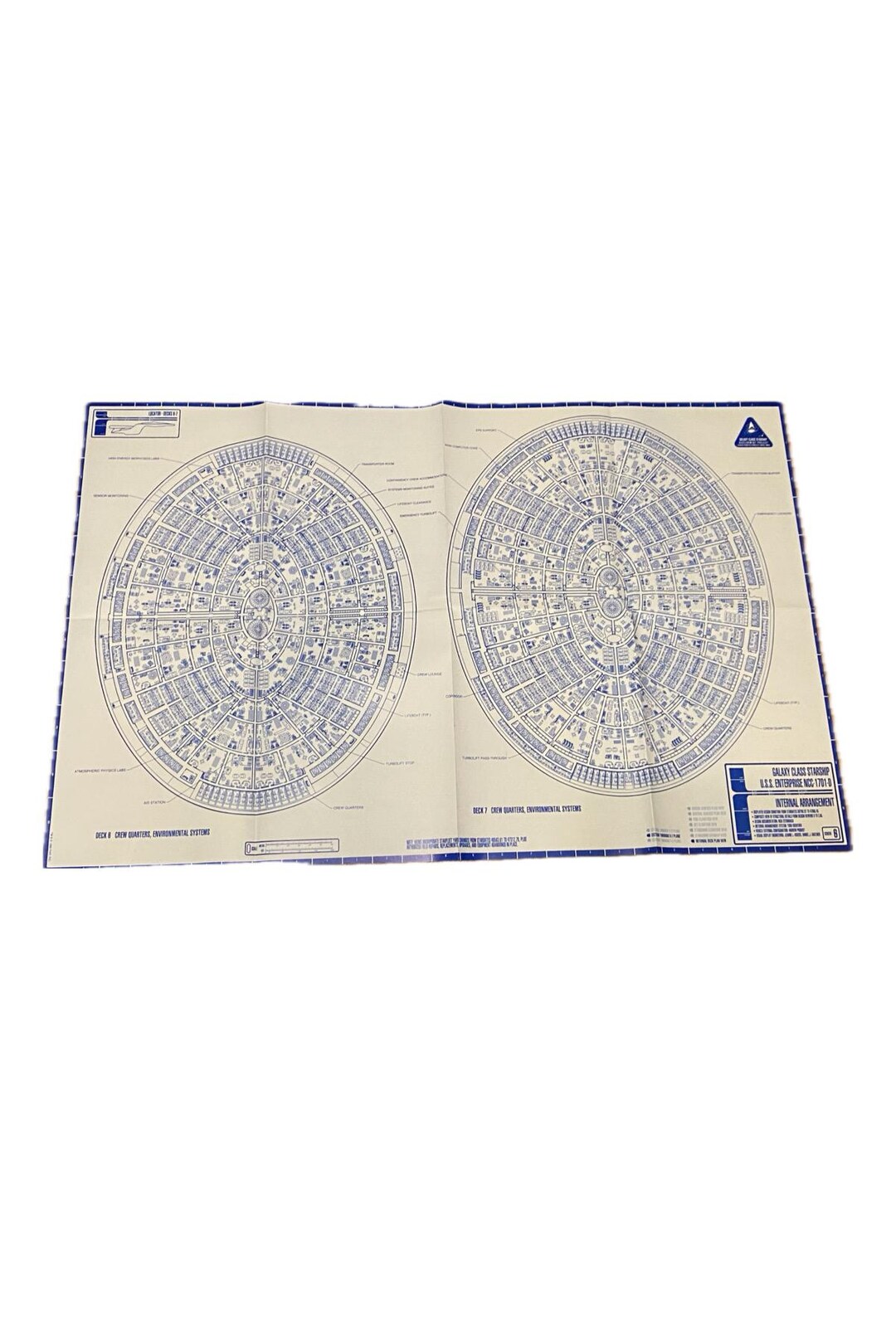 Deck 7 Crew Quarters Star Trek Galaxy Starship 1701-D Blueprint ...