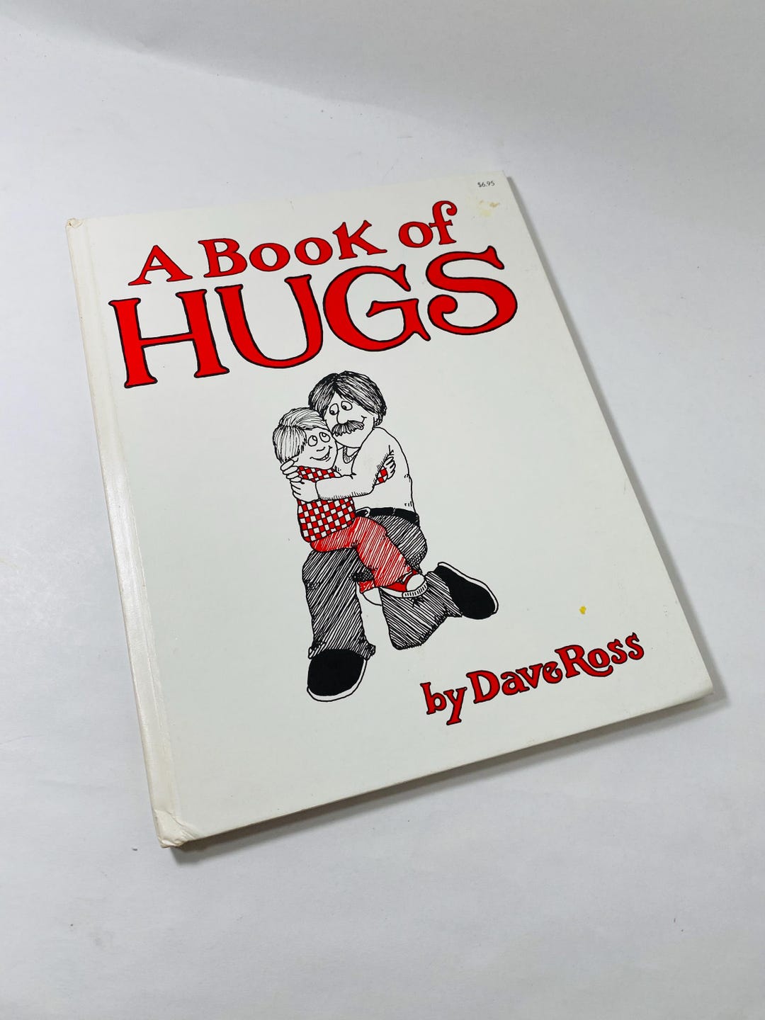 A Book of Hugs Vintage Book by Dave Ross Circa 1980 Heartwarming ...