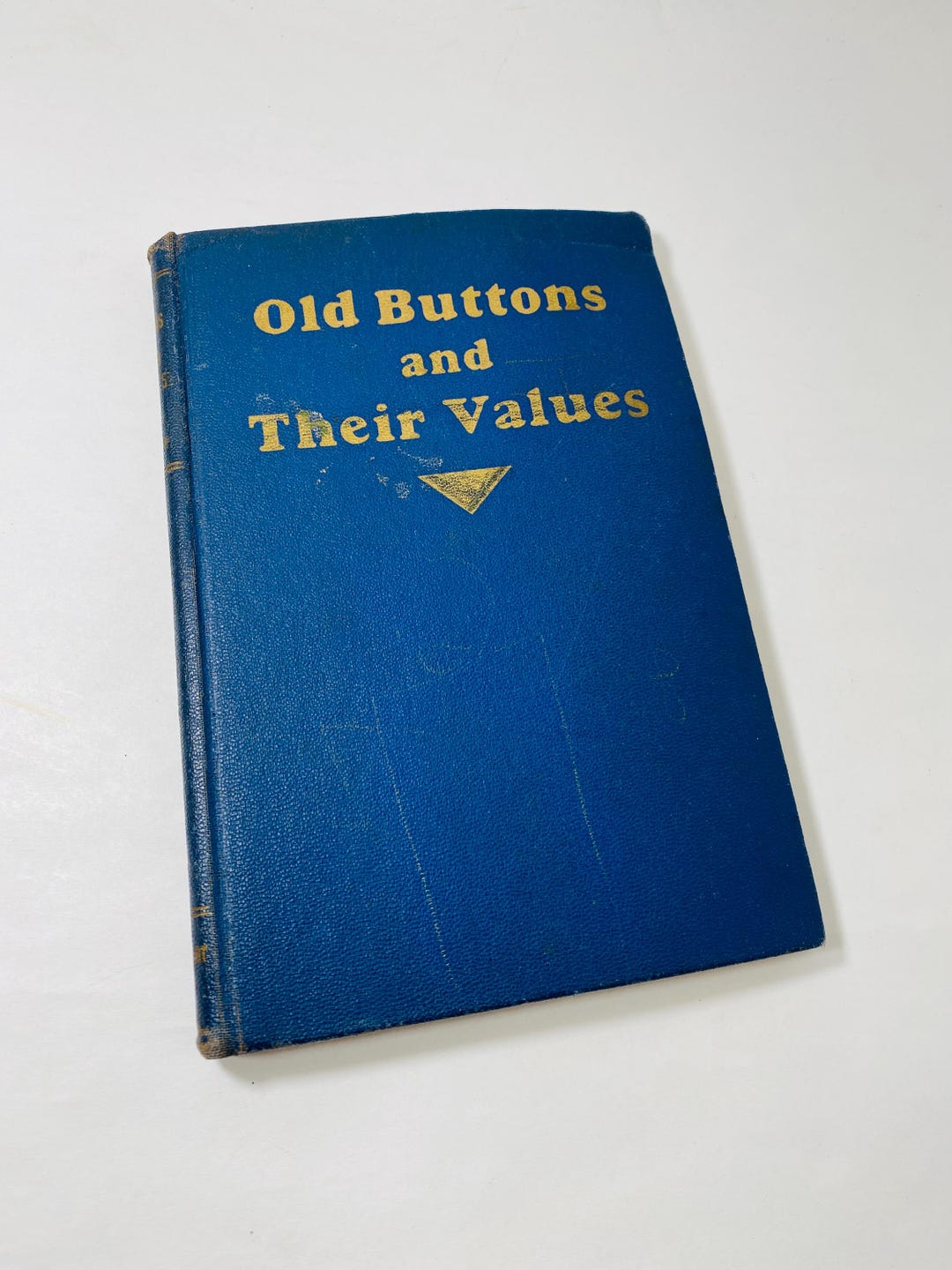 Old Buttons and Their Values FIRST EDITION Vintage Book Circa 1940 by ...