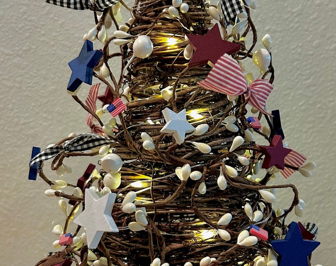 12 Grapevine Tree, Patriotic Tree, Military Tree, Veteran's Day, 4th of ...