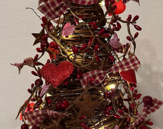 Valentine's Day Tree, 12" Grapevine Tree W/berry, Hearts, Light ...
