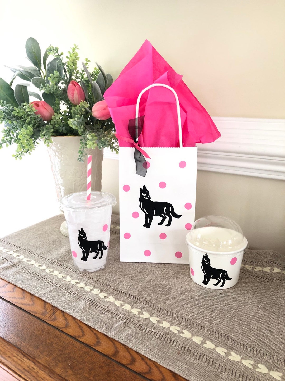 Wolf Perfect Party Set, FREE SHIPPING, Kids Party Includes 16 Oz Drink ...