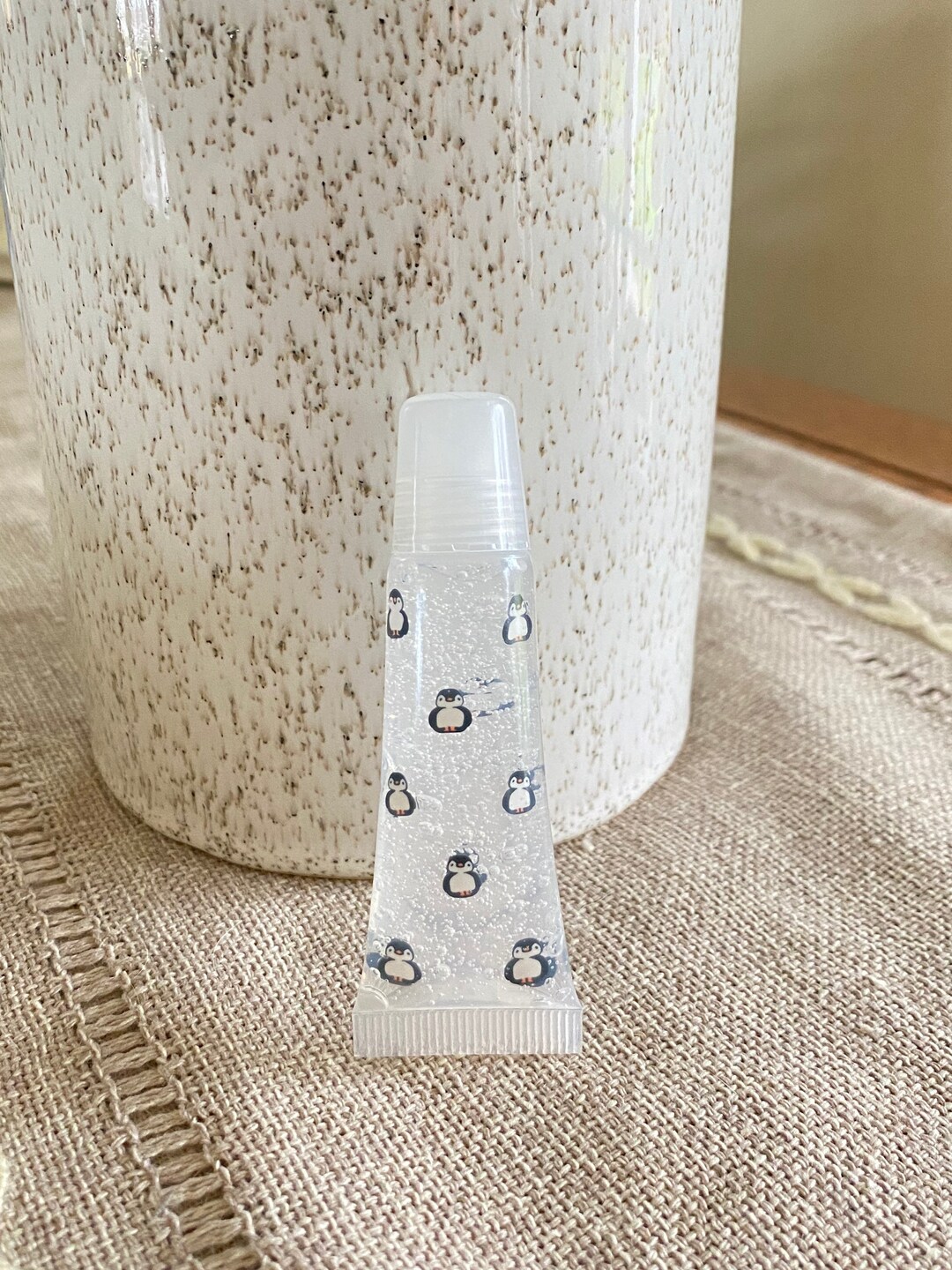 Penguin Lip Gloss, Vanilla Clear Dented Lipgloss, Penguin Aesthetic Lip ...