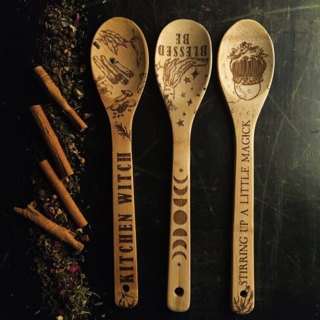 Kitchen Witch Decorative Spoon Set of 3, Moon Phases, Witch, Wooden ...