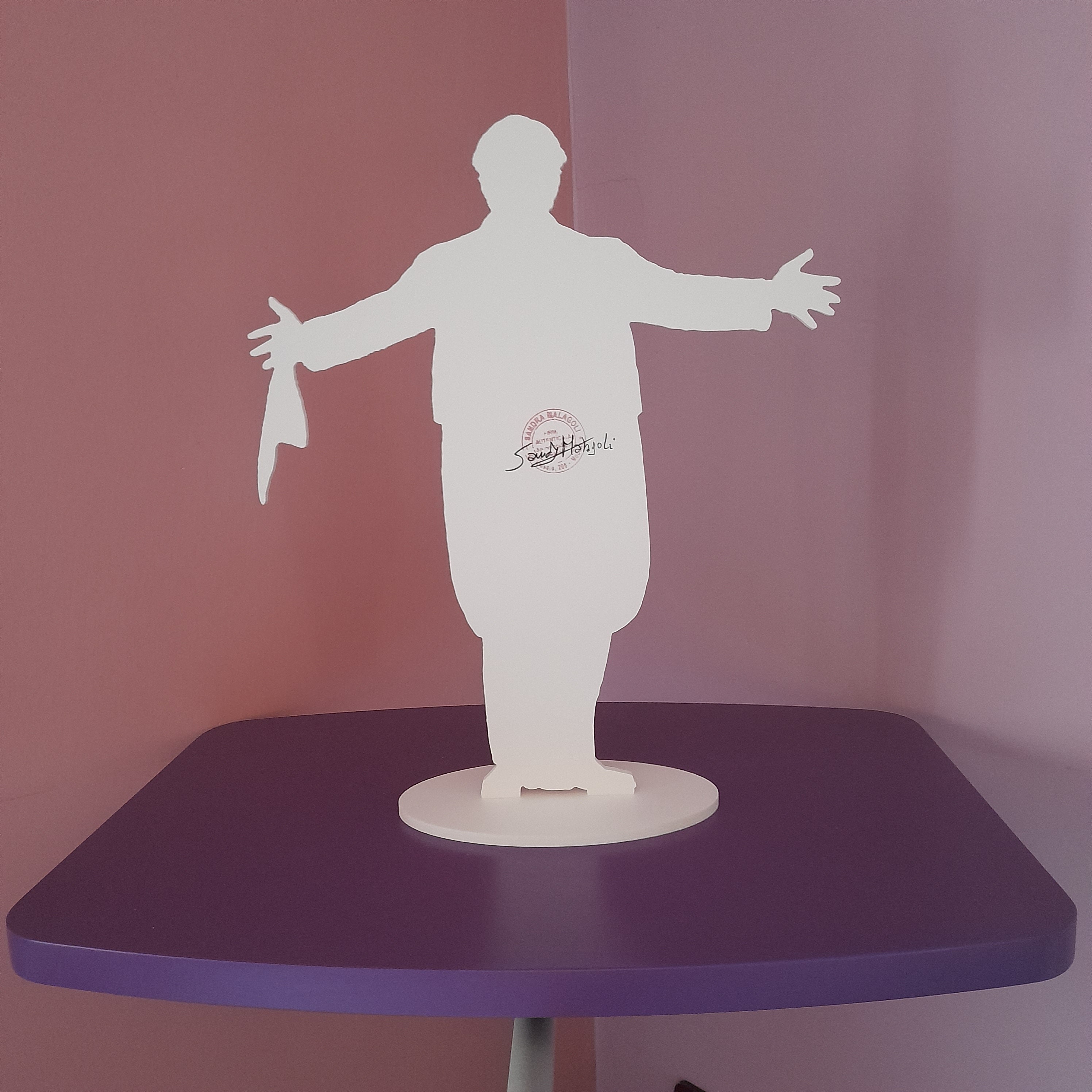 Stunning Luciano Pavarotti Classic Silhouette With Pedestal - Etsy UK