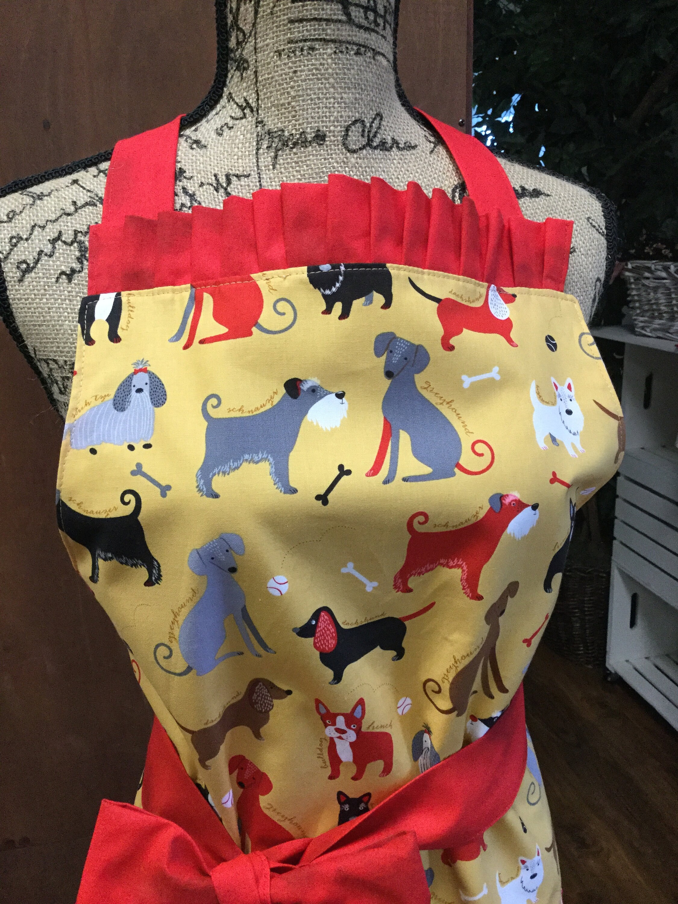 Petite Apron Dog Lovers Gift Dog Apron Dog Cafe Apron - Etsy UK
