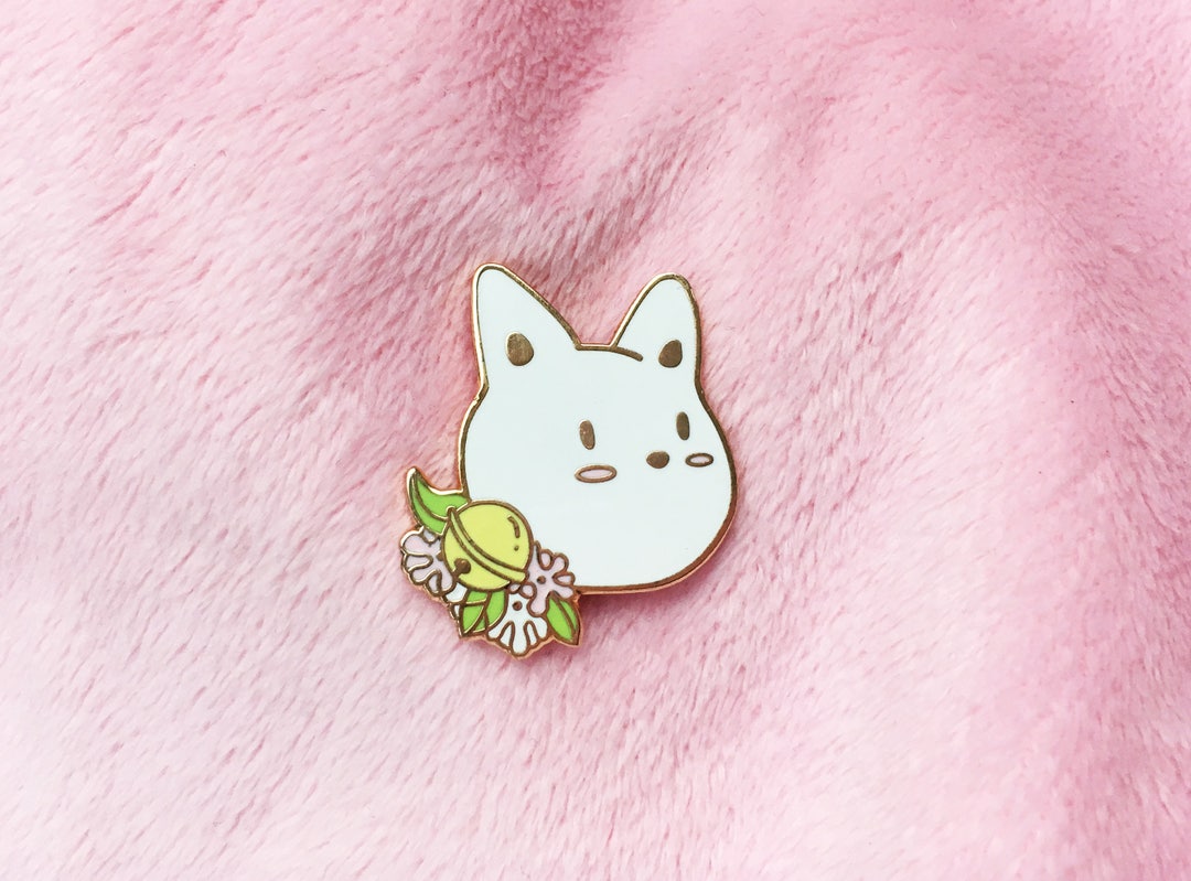White Floral Cat Pin - Etsy