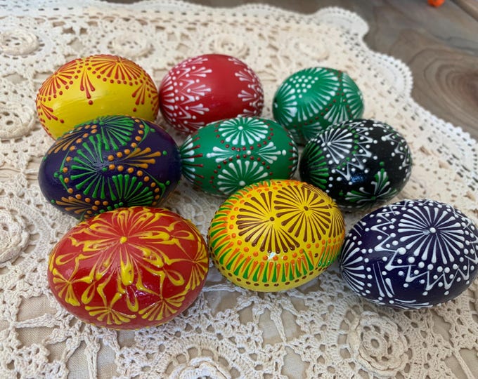 Set of 9 Hand Painted Eggshell Decorations - Etsy