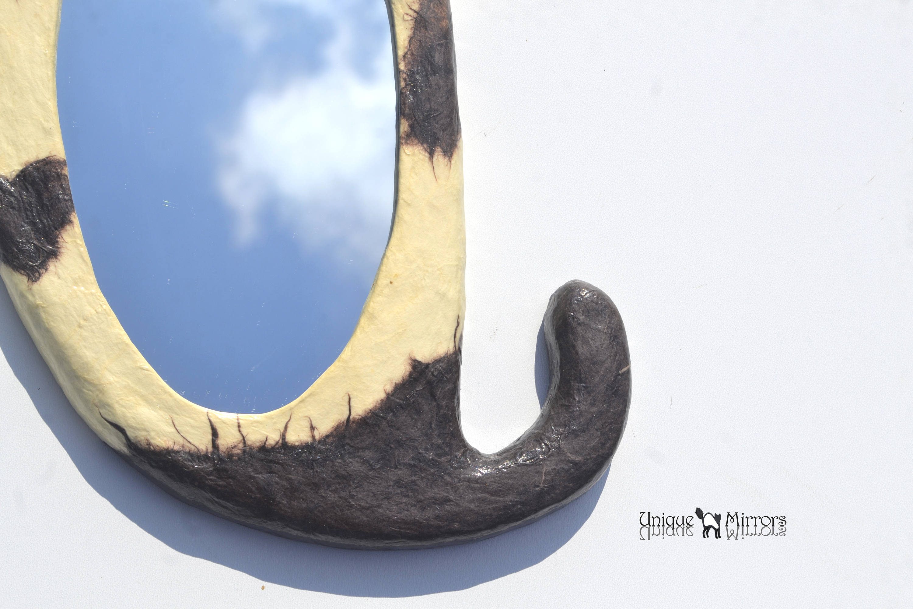 WHITE CAT Decorative Wall MIRROR, White Cat With Black Patches Cat ...