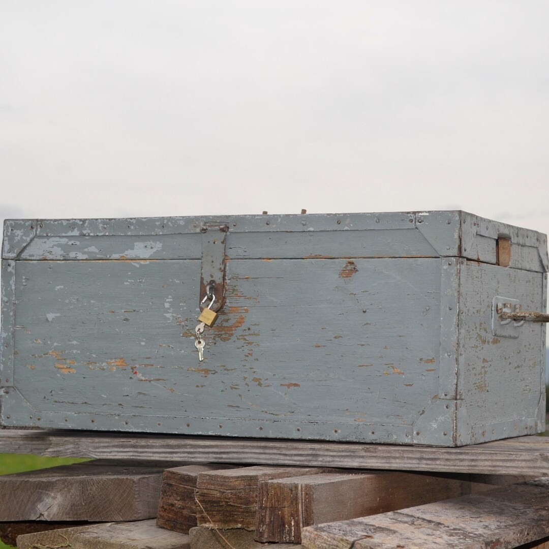 GRAY WOODEN BOX, Large Vintage Trunk, Military Box, Lockable Storage ...