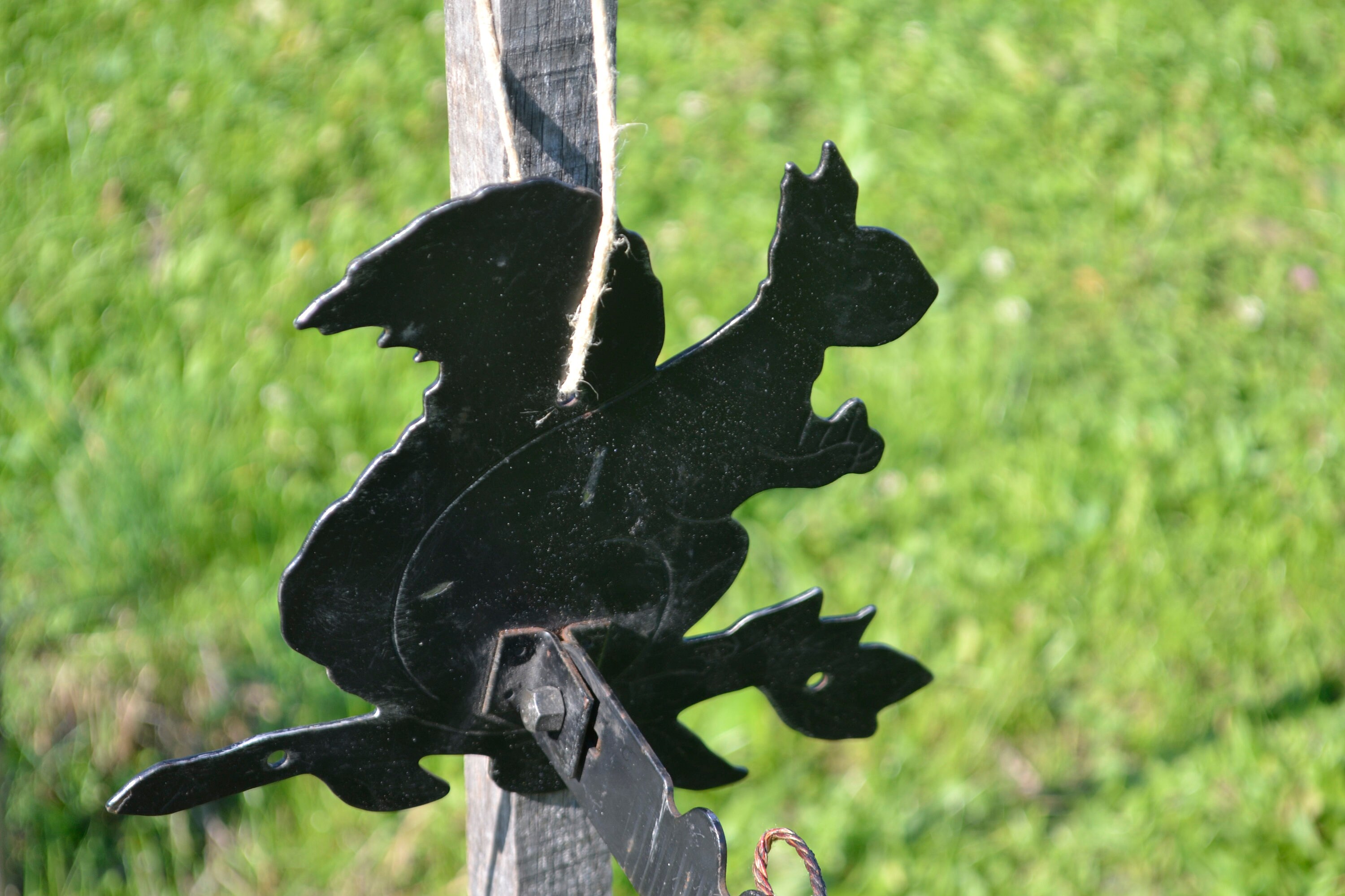 IRON SQUIRREL HANGER, Vintage Squirrel Shaped Clothes Hanger, Black ...