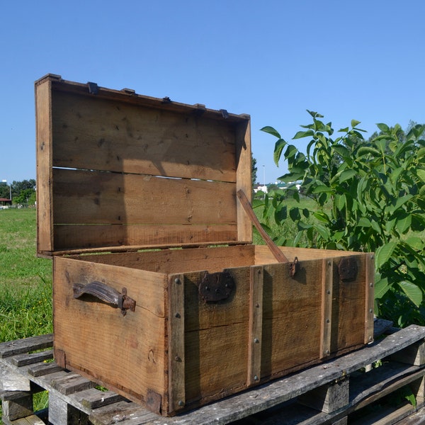 Wooden Trunk - Etsy