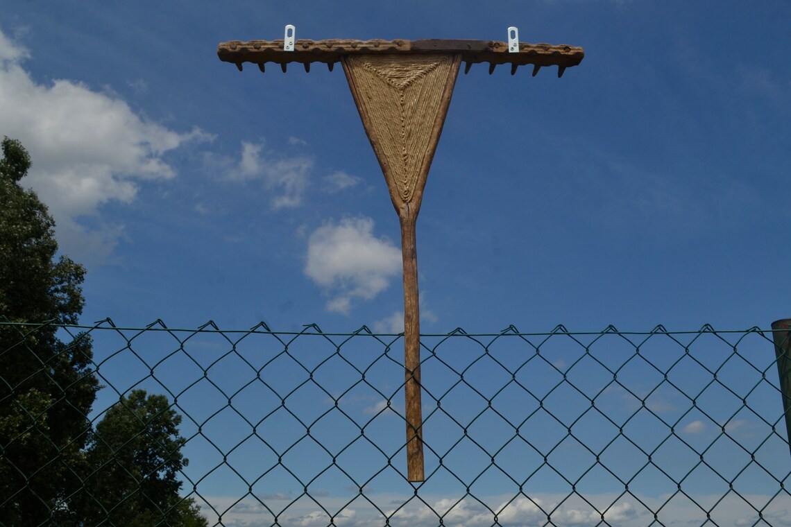 REPURPOSED VINTAGE RAKE: Decorative Wall Mirror & Key Hanger - Etsy