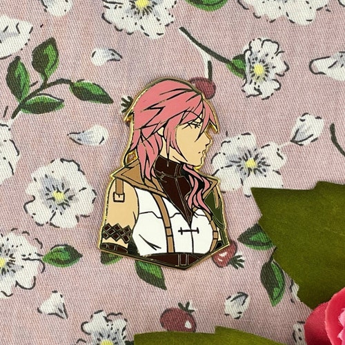 Final Fantasy X Gold Plate Hard Enamel Pins Yuna and Tidus - Etsy
