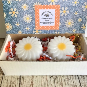 Daisy Soap, Flower Soap, Gift for Mom, Summer Soap, Gift for Her - Etsy
