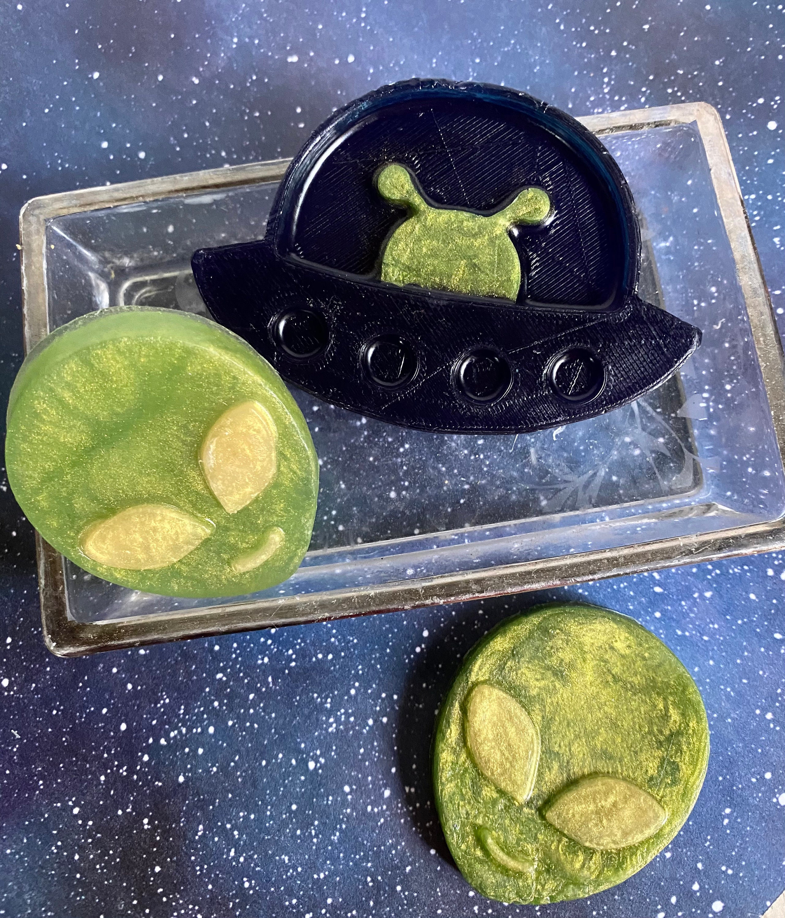 Alien Soap UFO Soap Gift Space Theme Gift Spaceship - Etsy UK