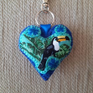 A Handmade Blue Felt Tropical Toucan Heart Keychain / Keyring / Handbag ...
