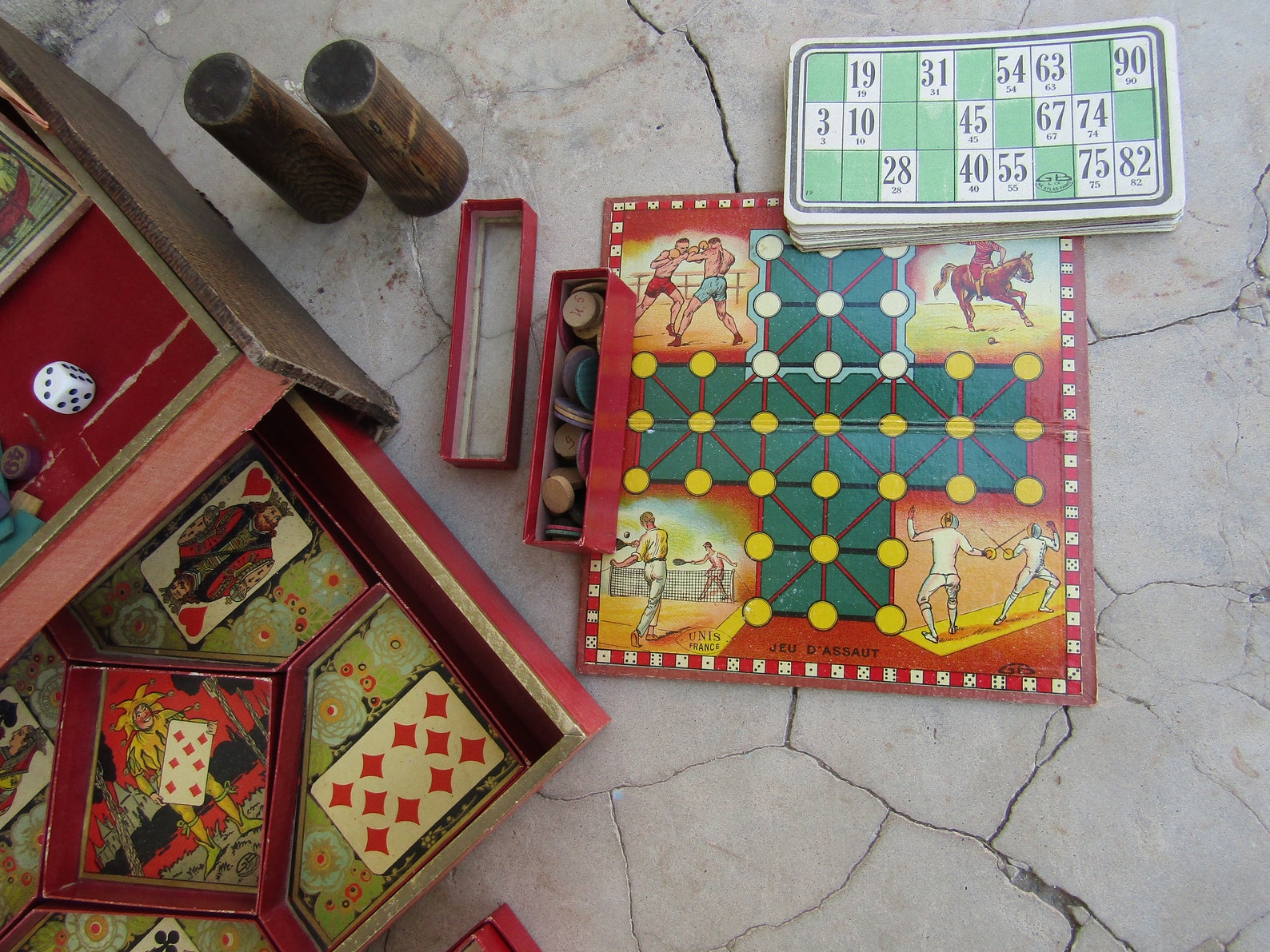 30% OFF Antique Game Box | Etsy