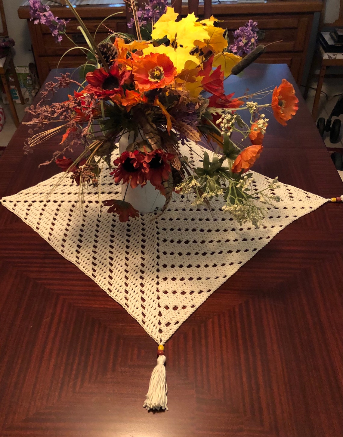 Modern Crochet Table Topper Table Decor Farmhouse Chic - Etsy