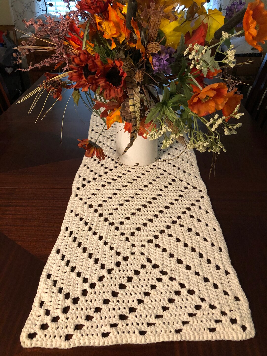 Modern Crochet Table Runner,farmhouse Chic Table Runner,table Topper ...