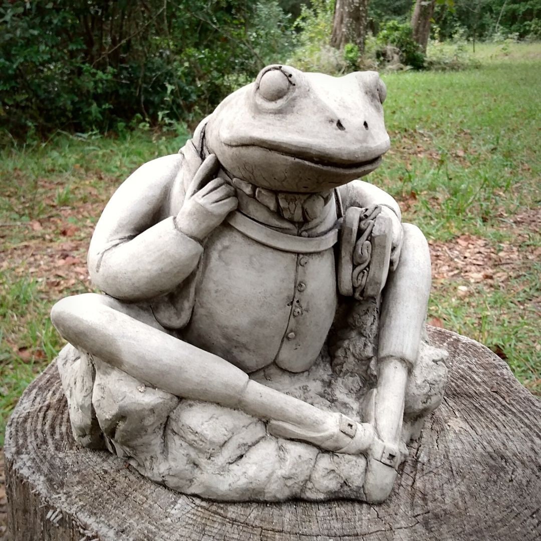 Frog Statue for Your Garden - Etsy