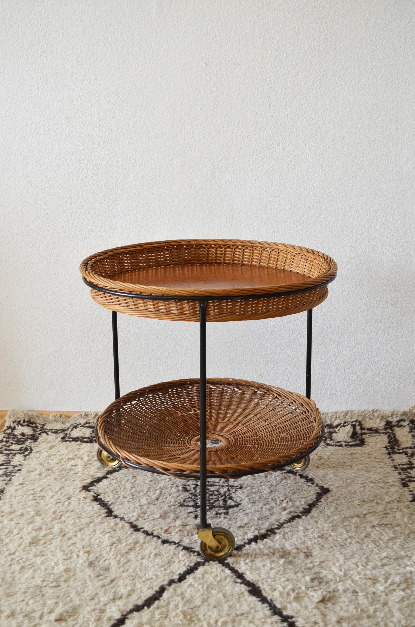 Vintage Rattan bar cart Mid century bar cart black round tea car ...