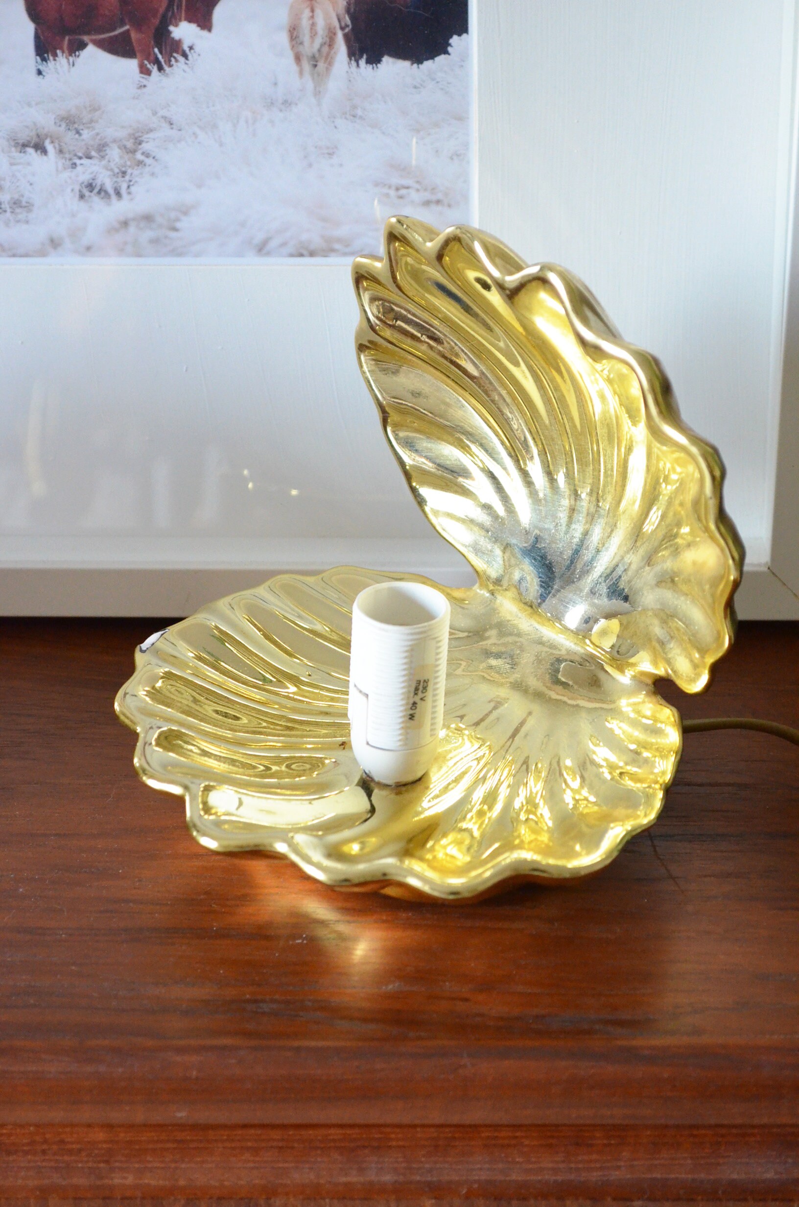 Shell table Lamp In Ceramic, vintage gold Lamp