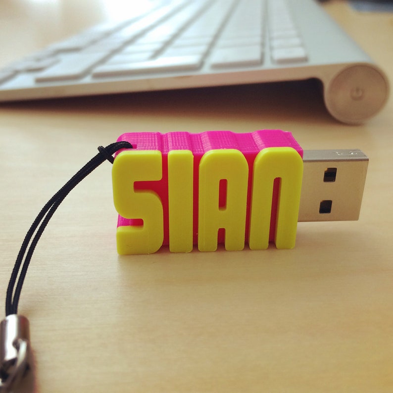 Personalized USB Flash Drive With Custom Text - Etsy