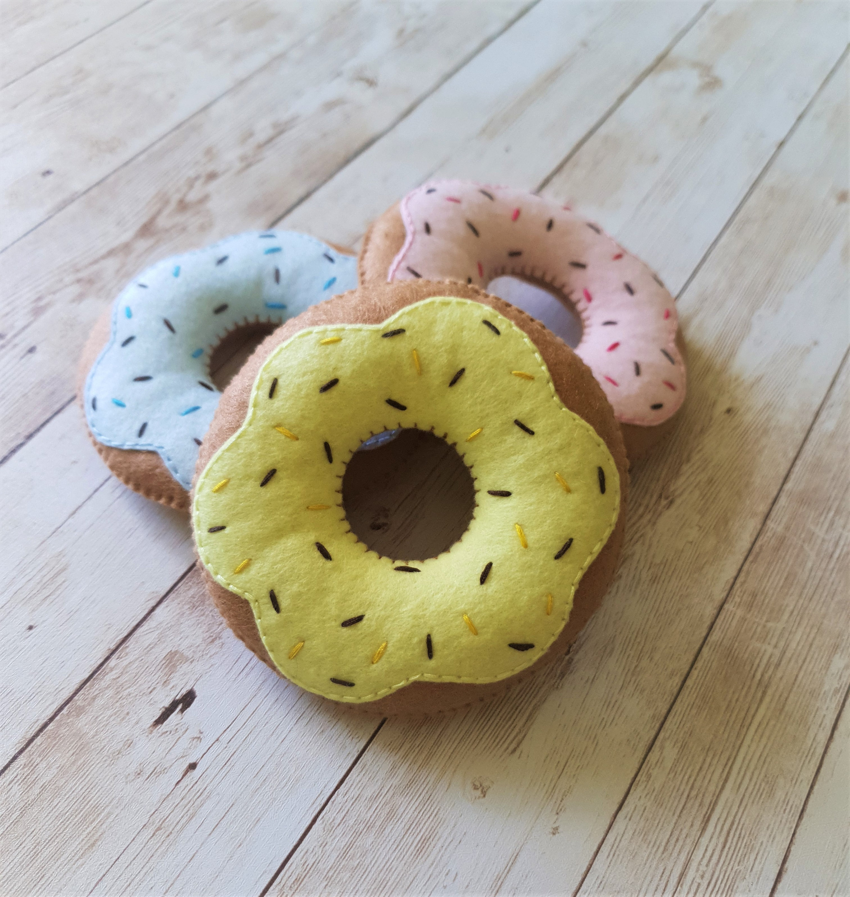 Toys Pretend Play Pretend Play Play food donuts Felt food donuts Donuts ...