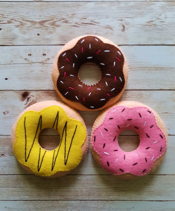 Toys Pretend Play Pretend Play Play food donuts Felt food donuts Donuts ...