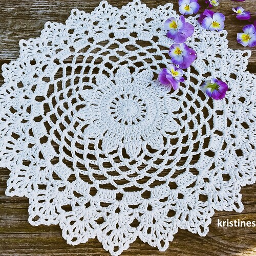 CROCHET PATTERN Tea Rose Doily Written Pattern PDF - Etsy