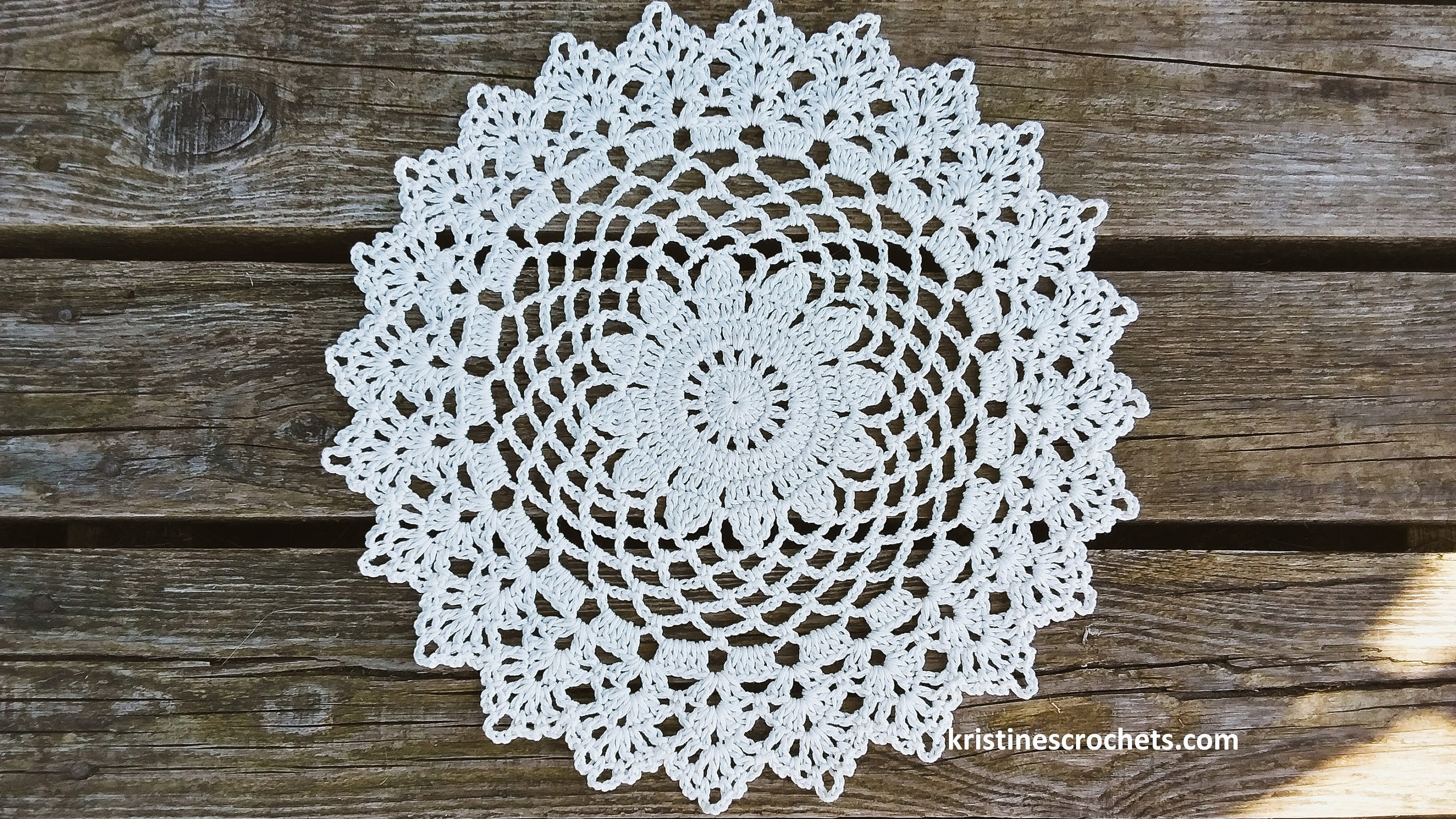 CROCHET PATTERN - Pretty Daisy Doily Written Pattern PDF | English - Etsy