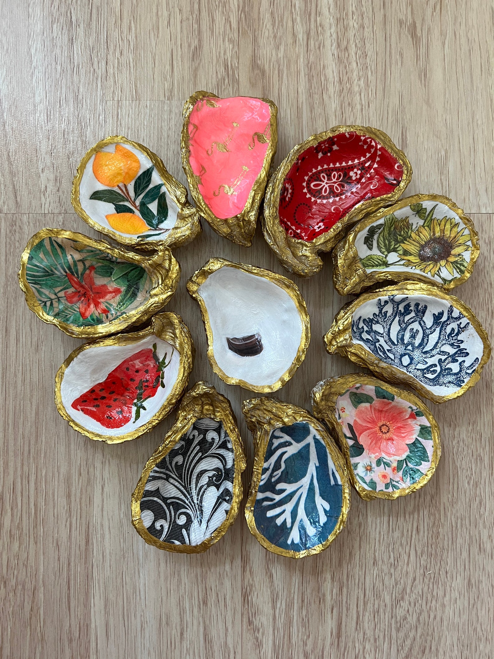 Beautiful Natural Oyster Jewelry Dish Oyster Jewelry Plate - Etsy