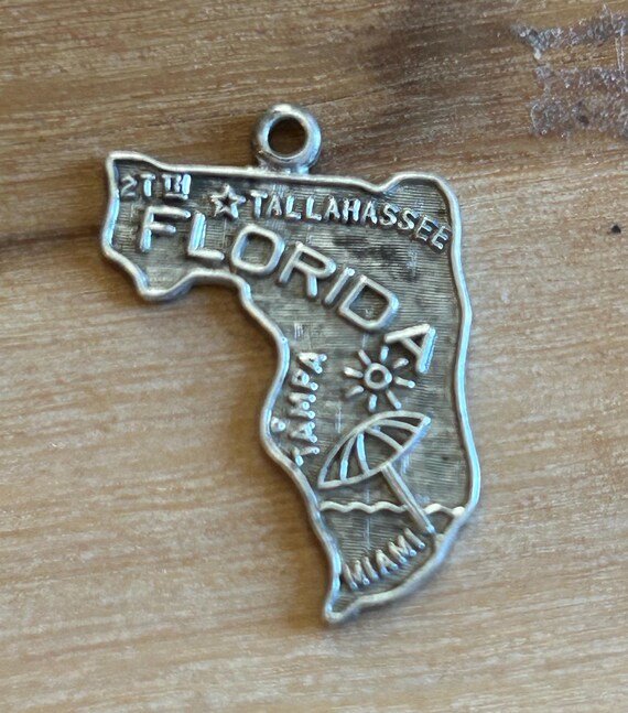 Vintage Sterling Silver Map of Florida Charm for your… - Gem