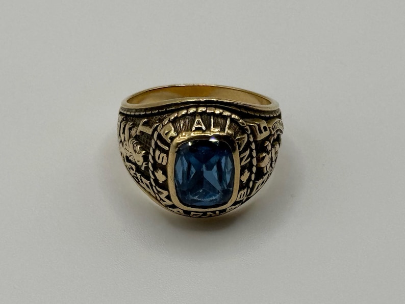 Vintage 1980s 10K Gold Synthetic Stone High School Mens Class Ring Size ...
