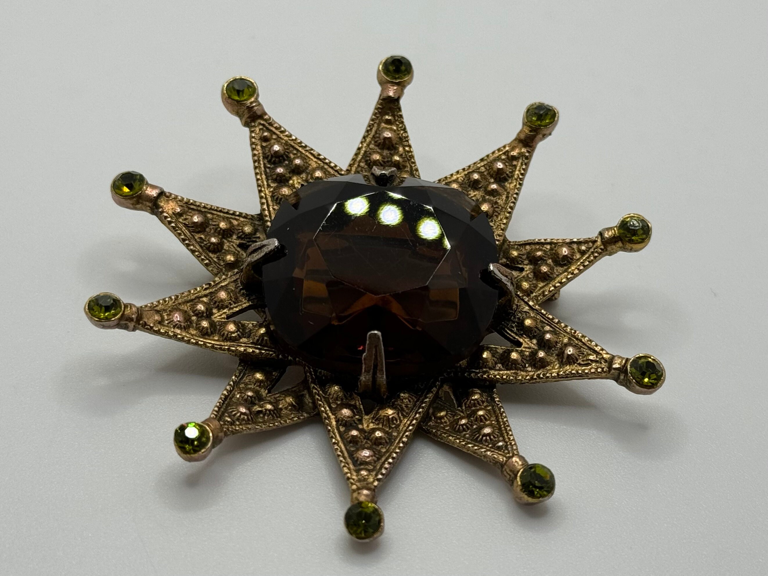 Vintage CAPRI Starburst Brooch With Smoky Quartz and Peridot Accents - Etsy