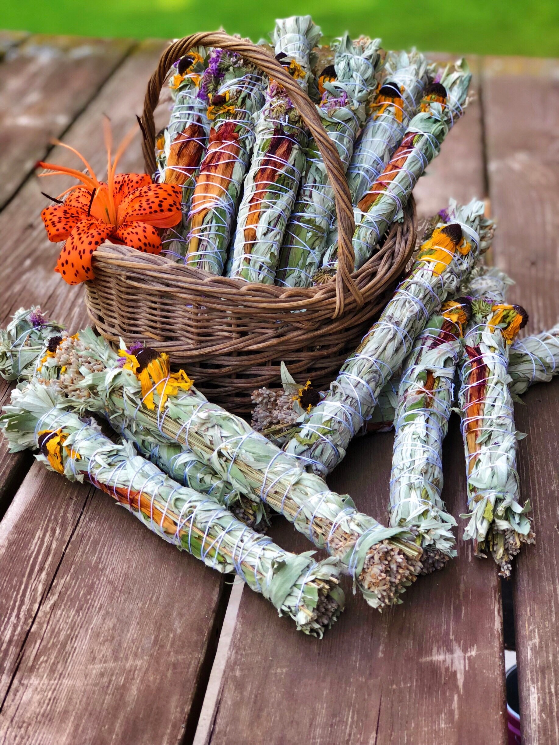 Seasonal Energy Smudge Bundles - Sage - Lavender - Echinacea - Bee Balm ...