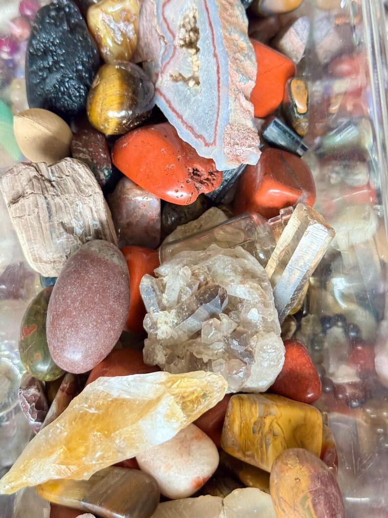 Fireside Moon Mix Mystery Crystal Scoop Crystal Confetti - Etsy