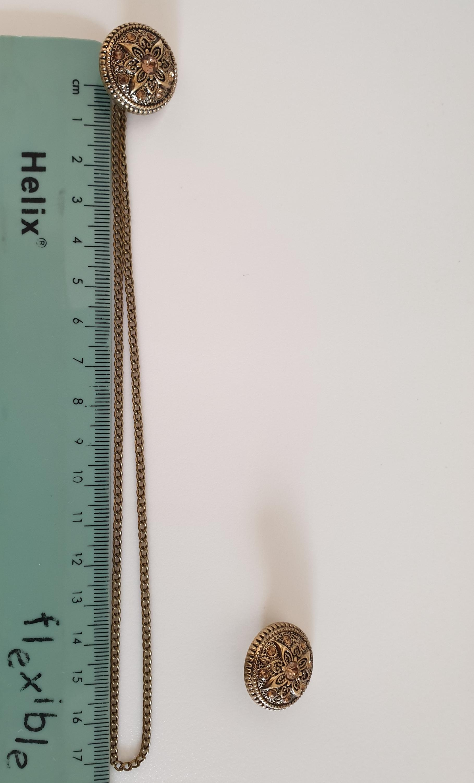 Celtic Antique Gold Coloured Cloak Fastening, 20 Mm Resin Shank Buttons ...