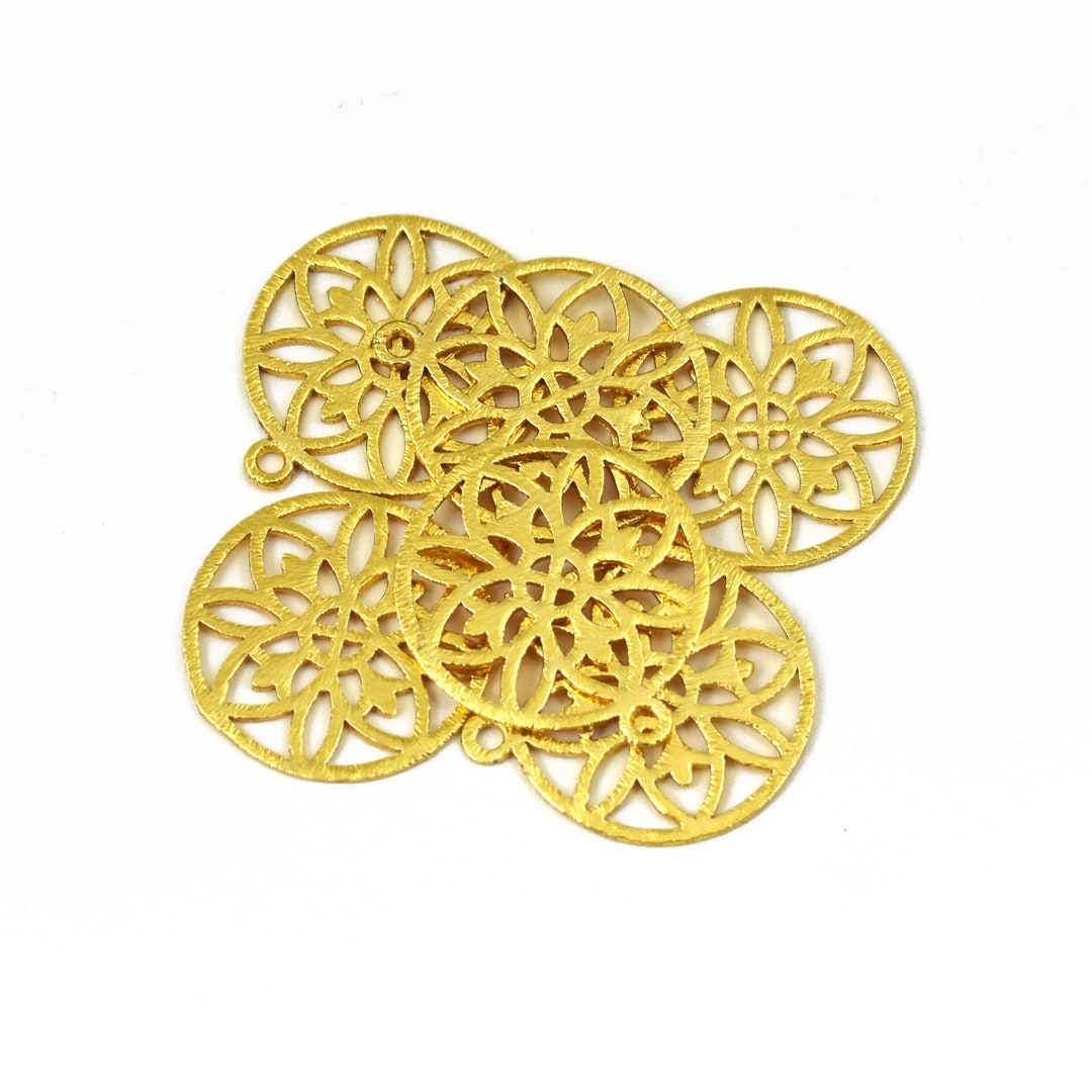 5 Pcs Designer Gold Round Flower Charm Pendant - 24k Gold Plated -gold ...