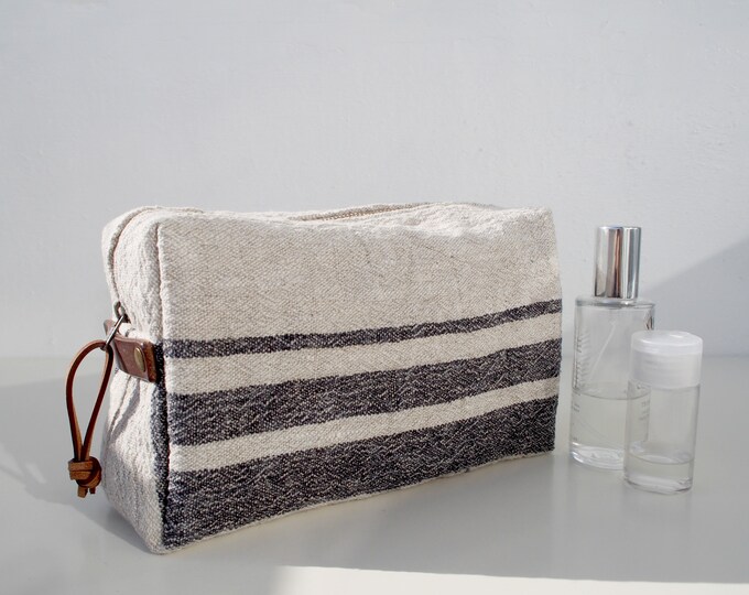 Linen Wash Bag (L) - Linen Toiletry Bag, Linen Makeup Bag, Linen Travel ...