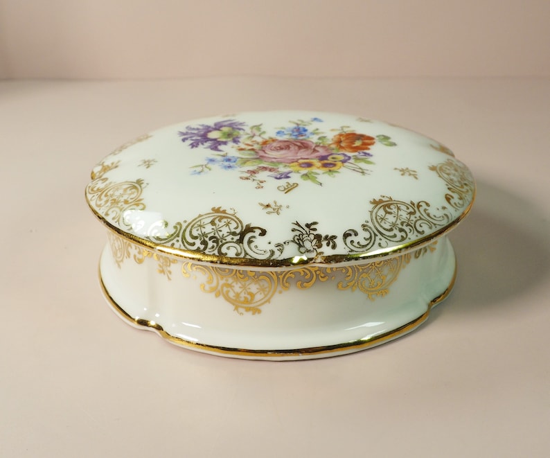Limoges Vintage Hand Painted Porcelain Box. France. - Etsy