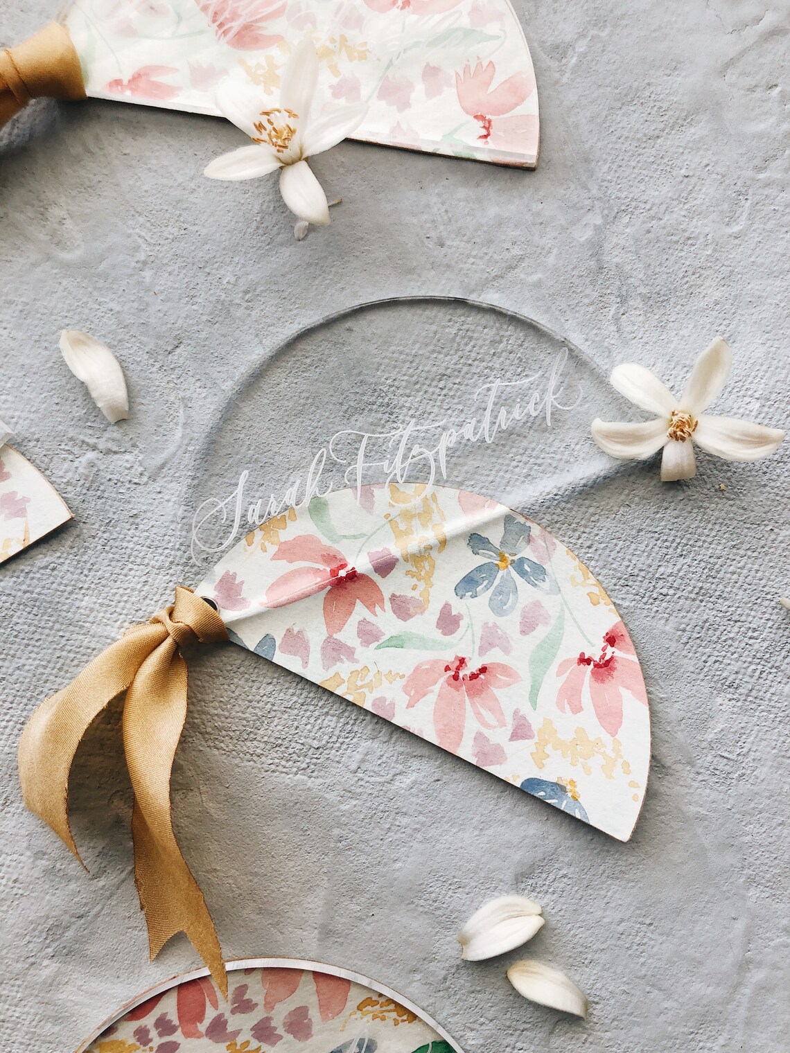 Acrylic Arch Wedding Place Card Gold and Rose Gold Wedding - Etsy