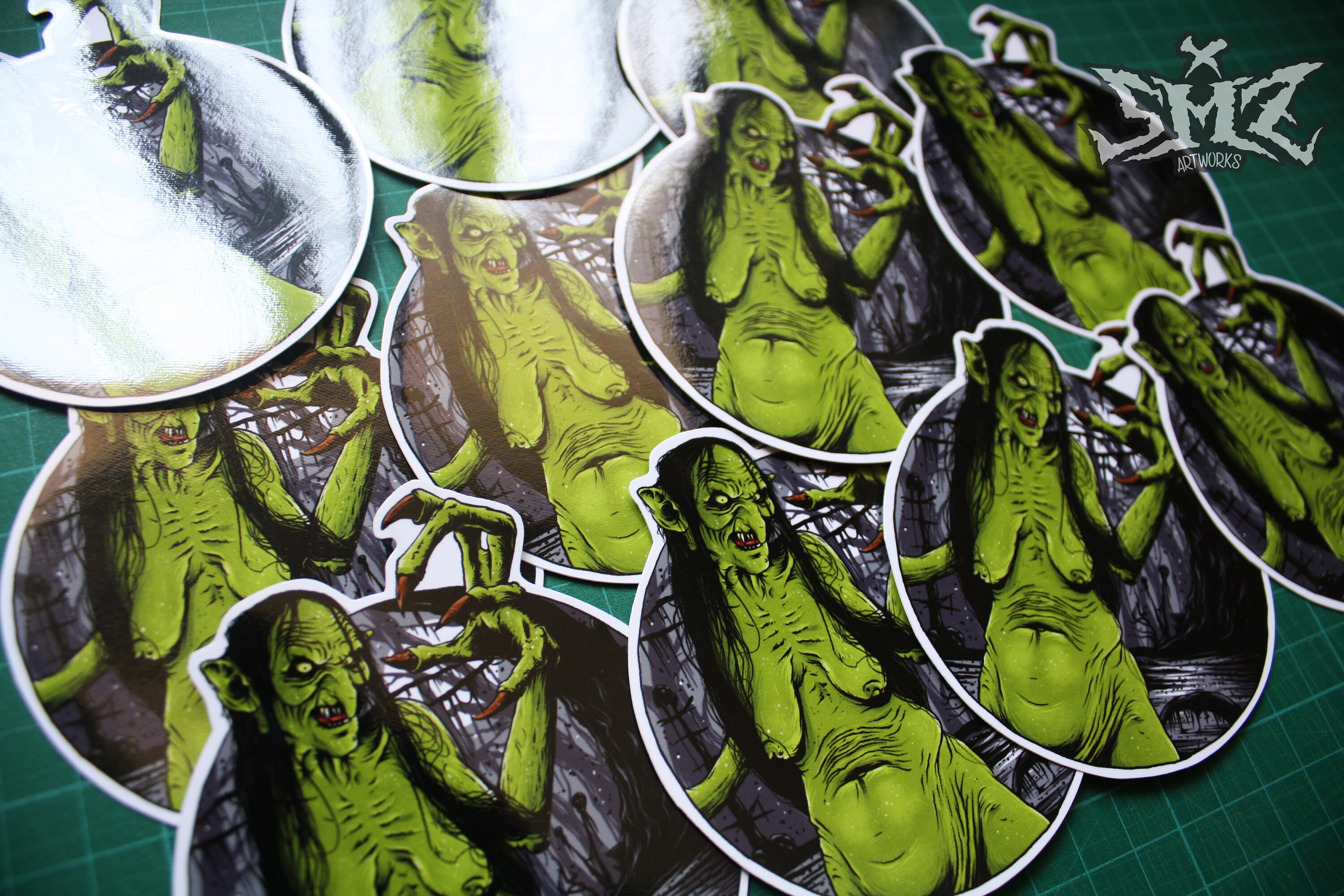 Meg Mucklebones von Legend Vinyl Sticker - Etsy
