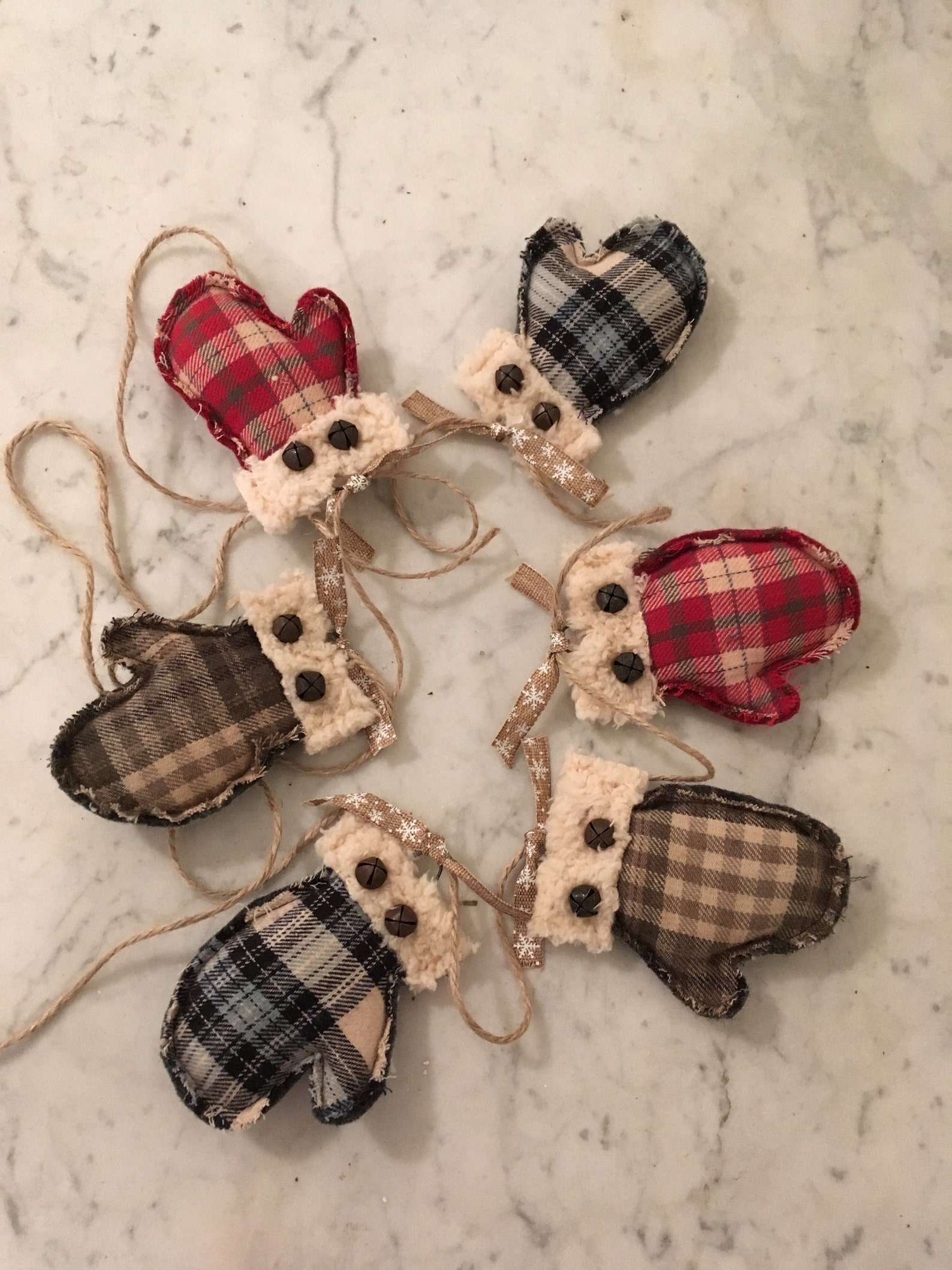DIY Mitten Garland E-pattern Christmas and Winter Decor - Etsy