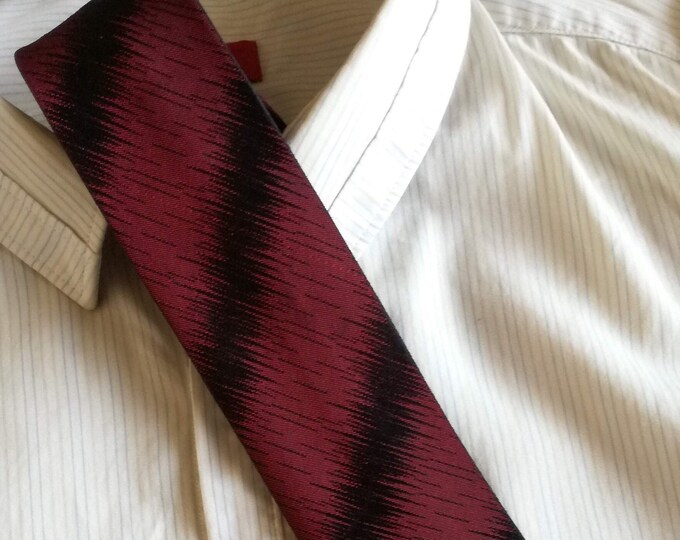 VINTAGE TREVIRA 60s 70s Mod ~noise Graph~ Burgundy Black Vibrant ...