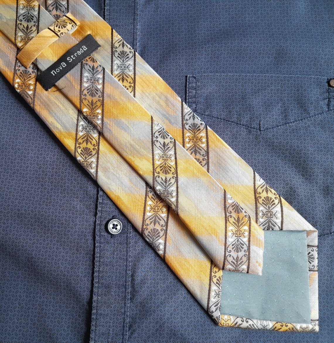 Nova Strada Novelty Striped Silk Tie. Art Deco Textured Flashy Tie ...